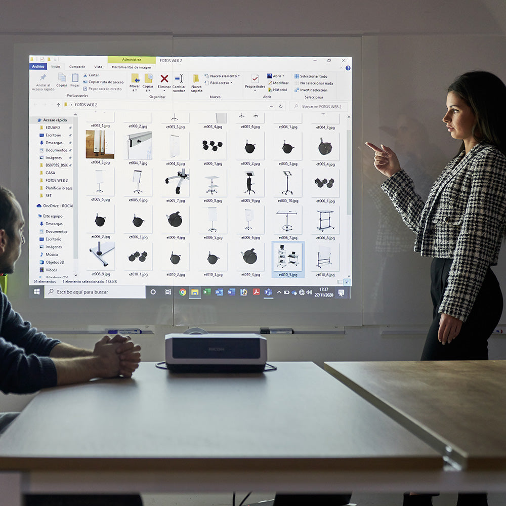 SKIN MATT FRAMELESS WHITEBOARDS 1500X1000 mm – Collaborative Design Space
